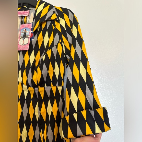 Pinup Couture | Tops | Nwt Pinup Girl Clothing Harry Potter Hufflepuff ...